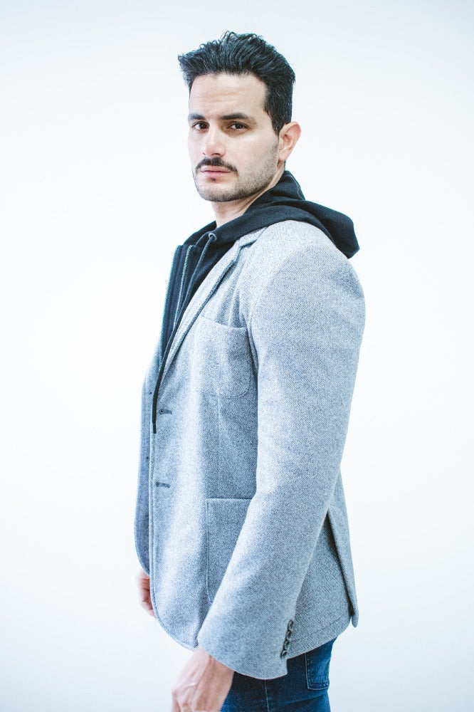 Saco Gris con Gorro – Dukc Moda